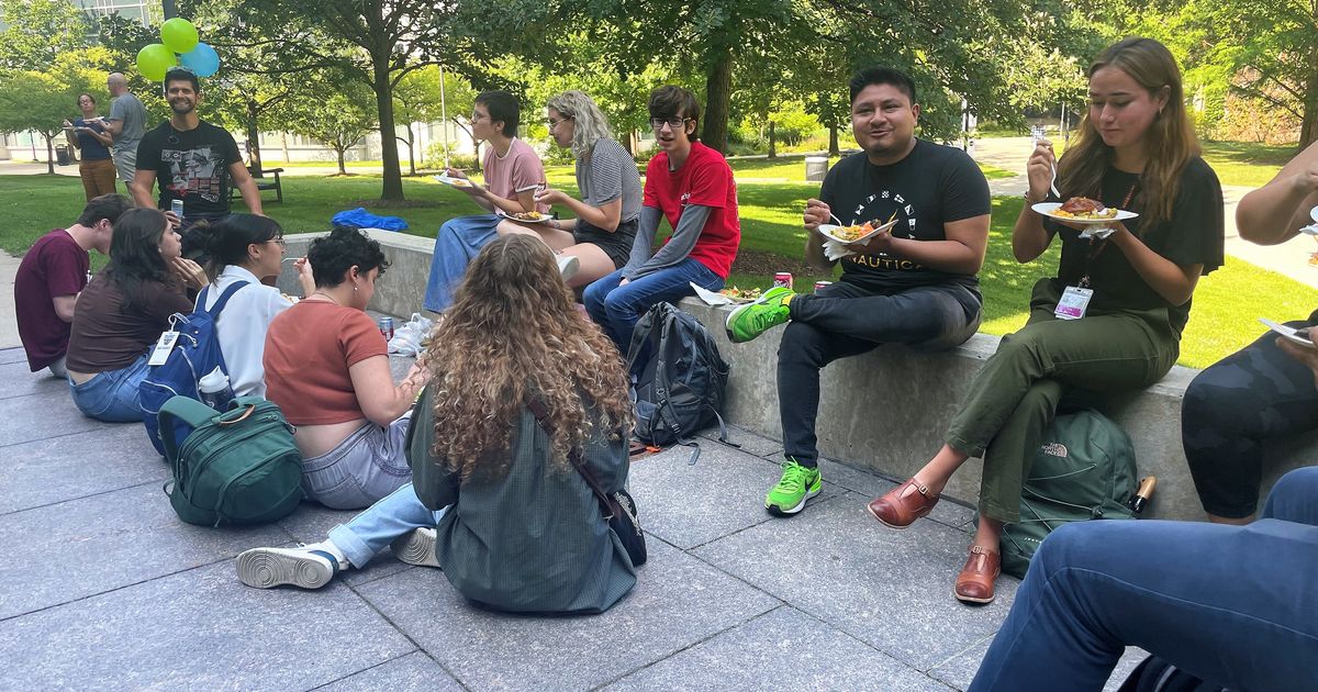 Students share summer research program experience at annual picnic ...